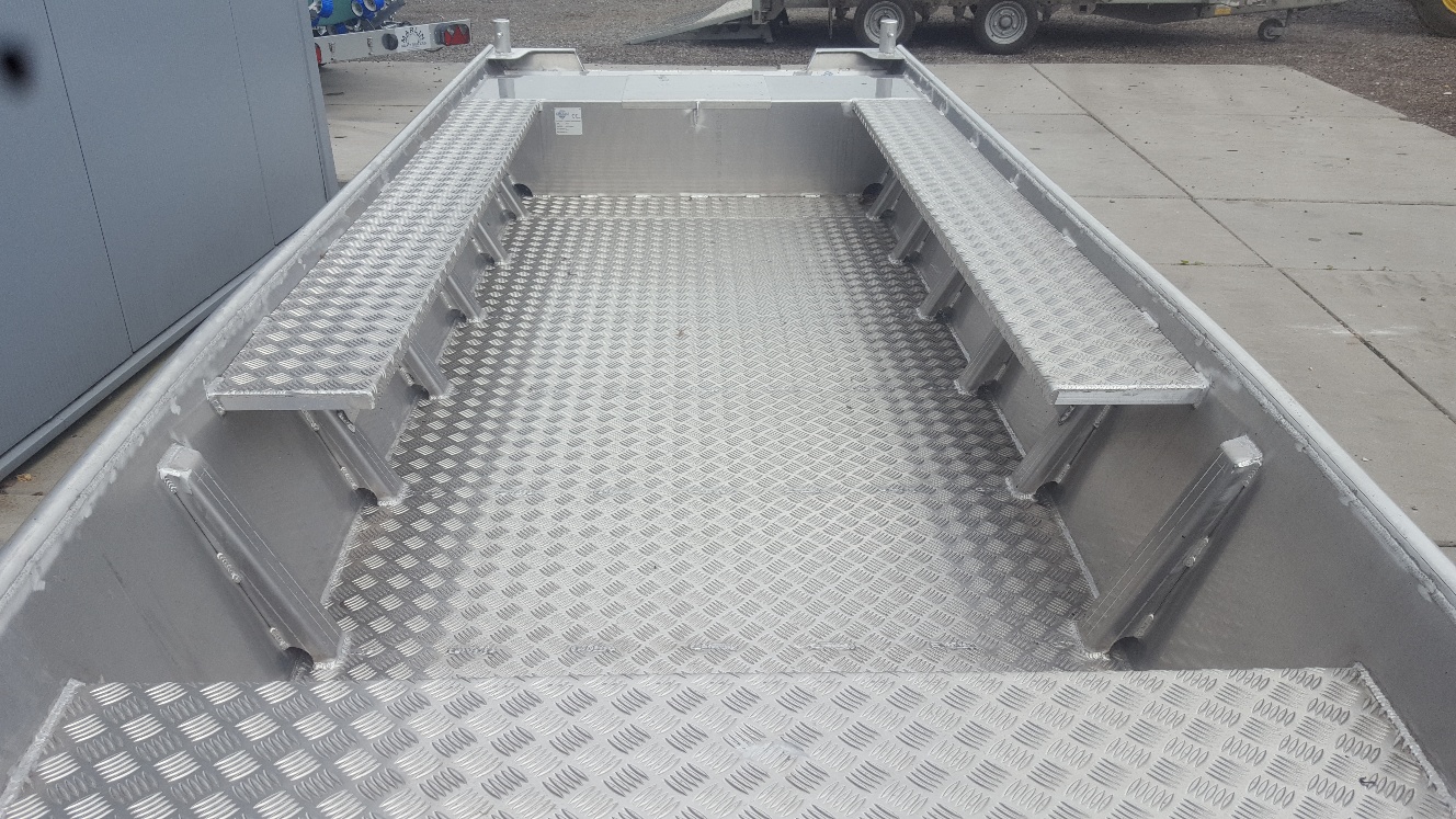 Design your own workboat | Hasekamp Trading